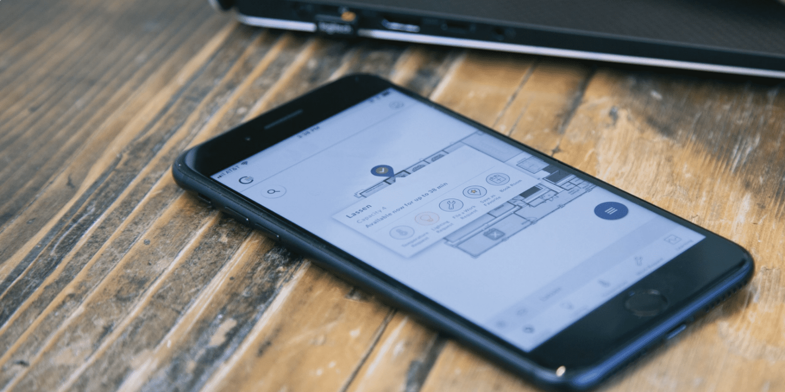 The Dual Benefits of the Workplace Experience App - Enlighted